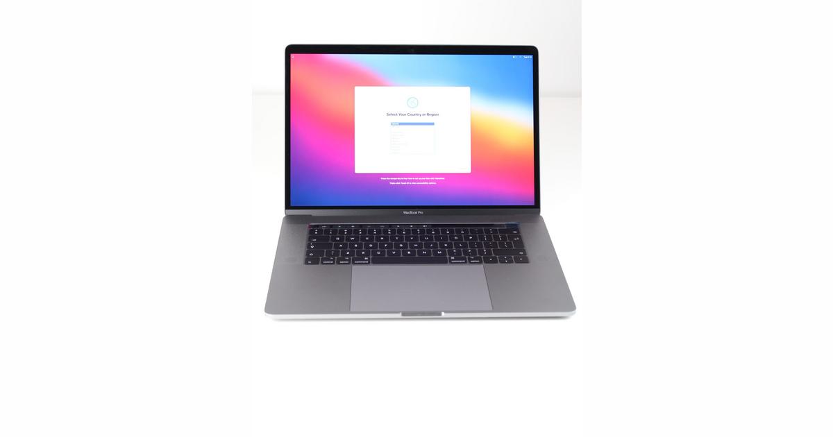 Apple MacBook Pro 2017 Retina 15" 4xUSB-C - Core i7 2.9GHz / 16GB ...
